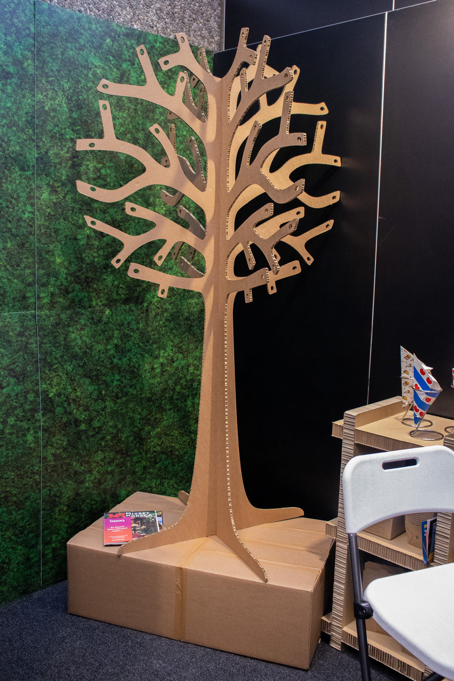 Kartonnen grote boom met takken | 200 cm – Kartent